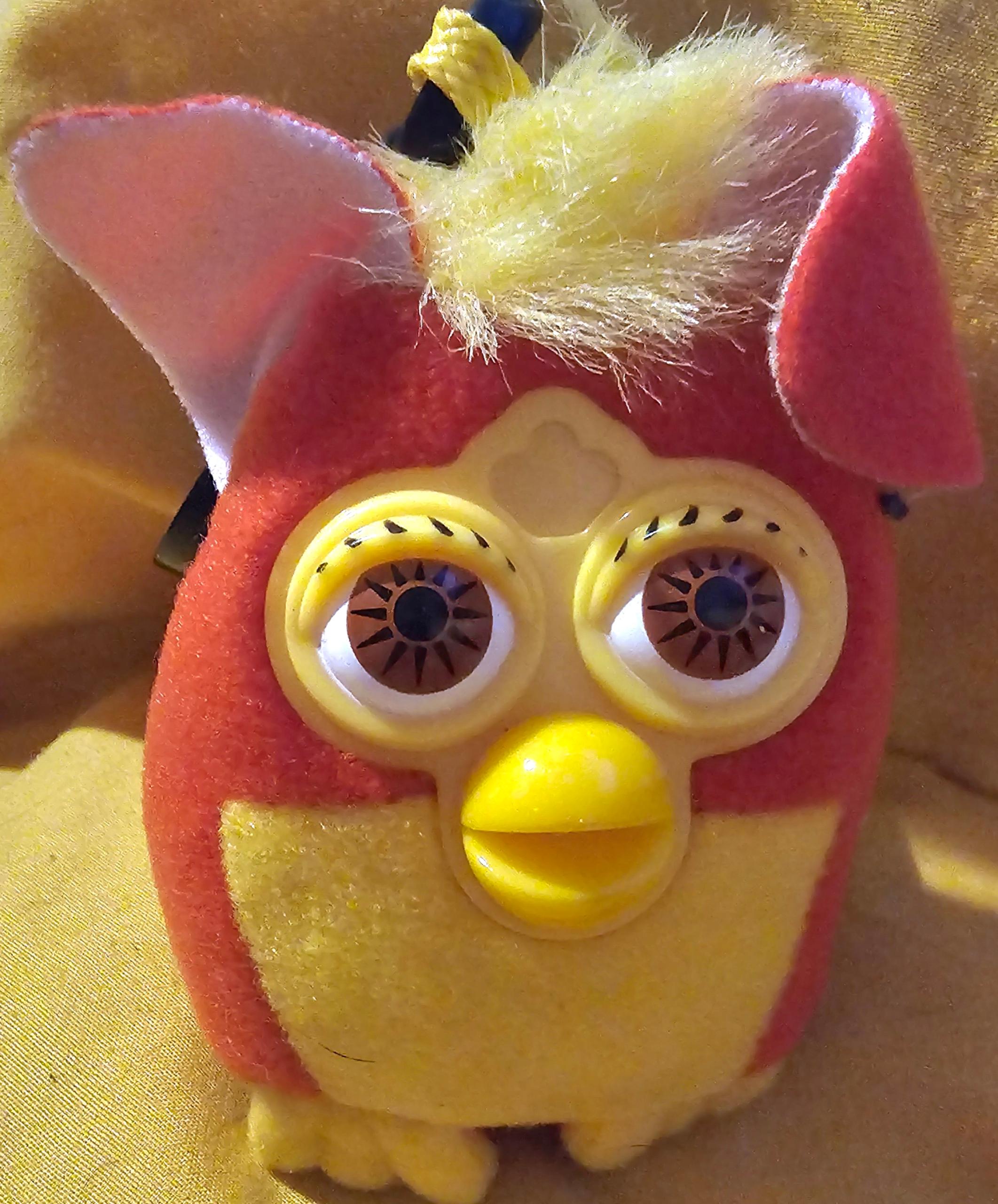 2000 McDonalds Happy Meal Furby Clips - techcreativetreasures